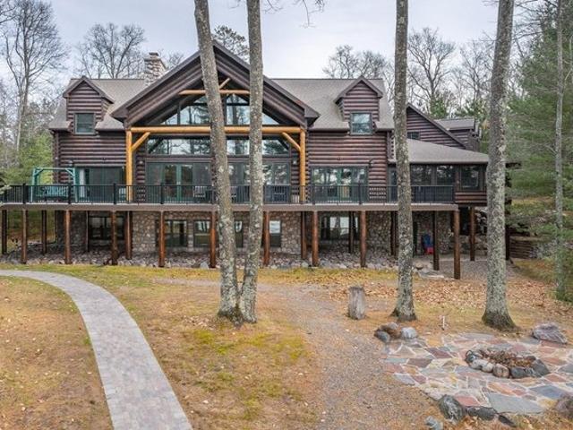 5835 Point O Pines Rd, Manitowish Waters, WI 54545
