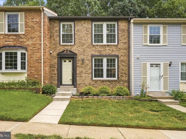 5835 Rock Forest Ct, Centreville, VA 20121