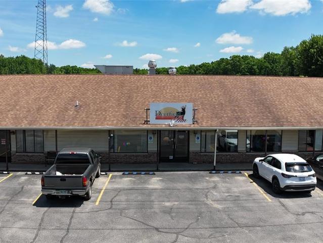 5836 n lapeer road