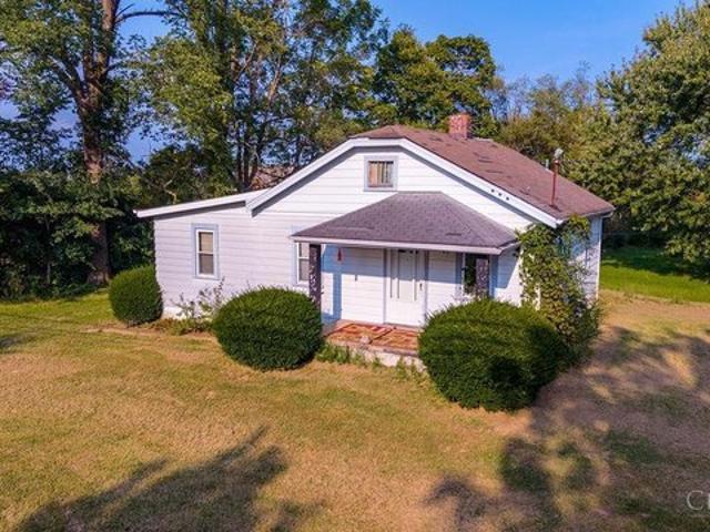 5836 Brown Rd, Oxford, OH 45056