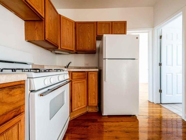 5836 W Madison 1 Bedroom Apartment for Rent at 5836 W Madison St, Chicago, IL 60644 Austin