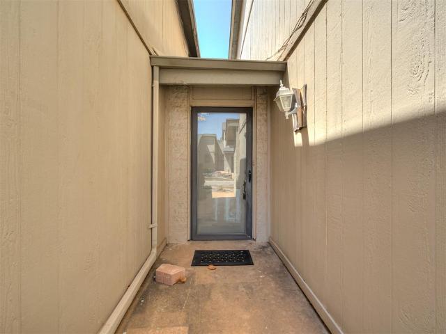5838 Hefner Village Court