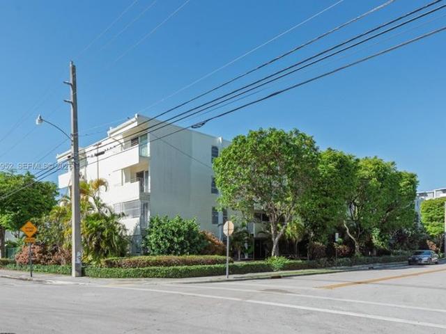5838 SW 74th Ter Apt 314, South Miami, FL 33143