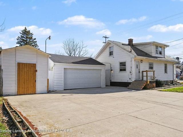 5838 S Martin Luther King Junior Blvd, Lansing, MI 48911