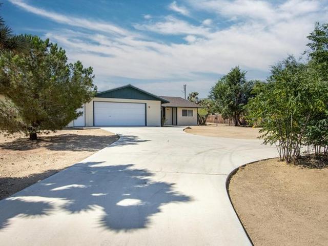58391 Carlyle Dr, Yucca Valley, CA 92284