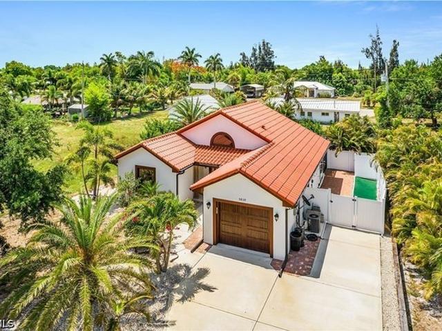 5839 Bonita Rd, Bokeelia, FL 33922