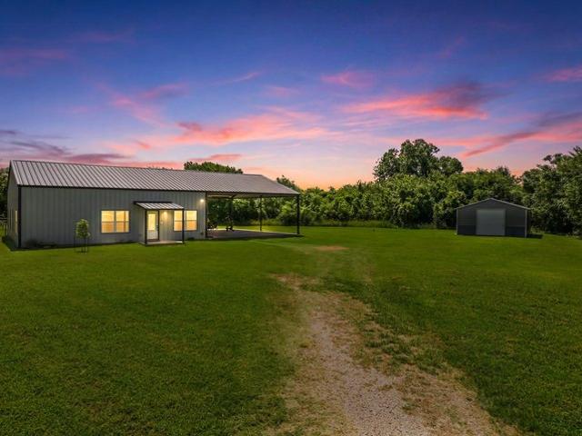 5839 S 3rd St Rd, Waco, TX 76706