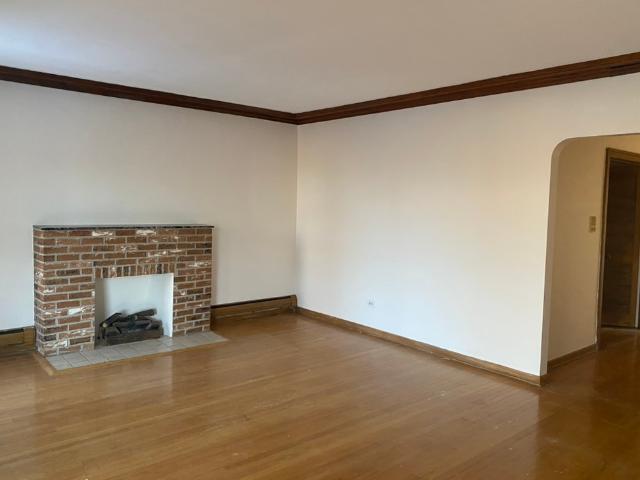 5839 W Midway Park, Unit 2, Chicago, IL 60644 | Compass