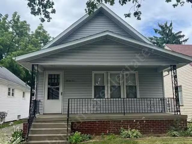 58302332 2010 Berkshire Pl
