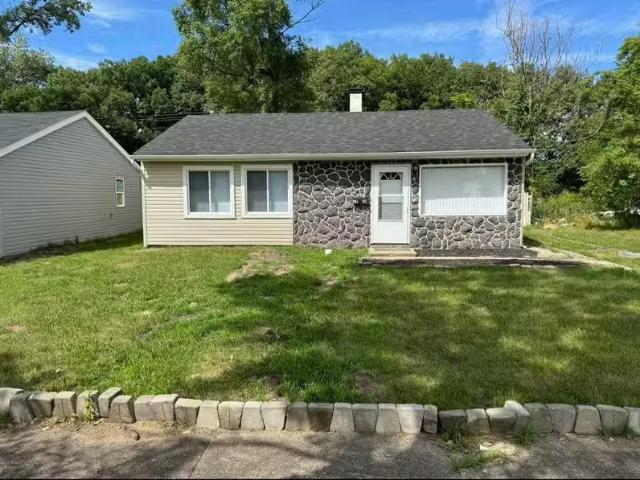 58302576 1960 Central Dr