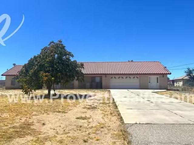 58303020 16209 Hercules St