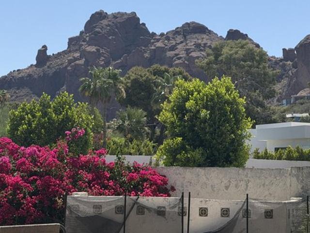 5830 N 44th Pl, Phoenix, AZ 85018