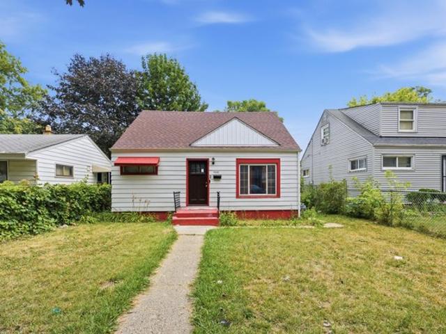 5830 N 66th St, Milwaukee, WI 53218