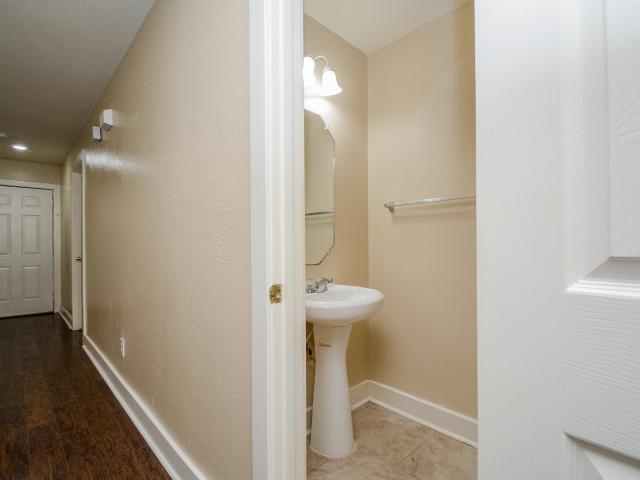 5830 Silver Oak