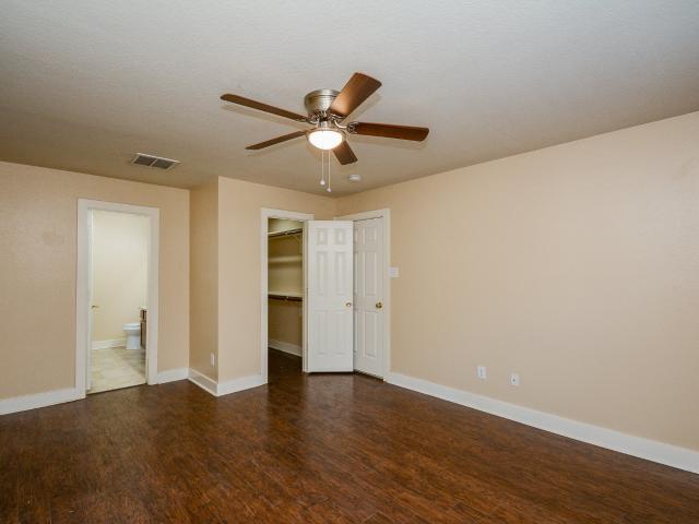 5830 Silver Oak