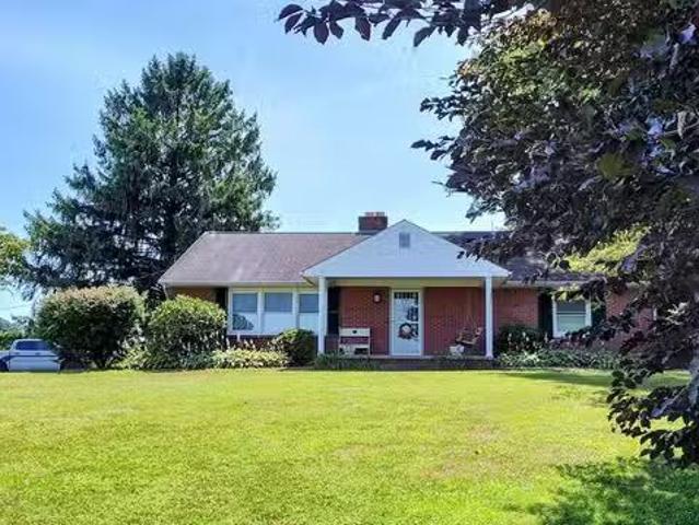 58314296 1121 Rigdon Rd