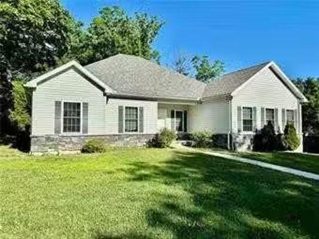 58319160 203 N 7th St