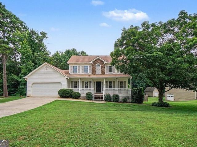 5831 Millers Pond Ln, Powder Springs, GA 30127