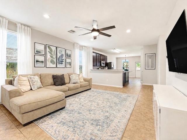 5831 Banyan Oak Court