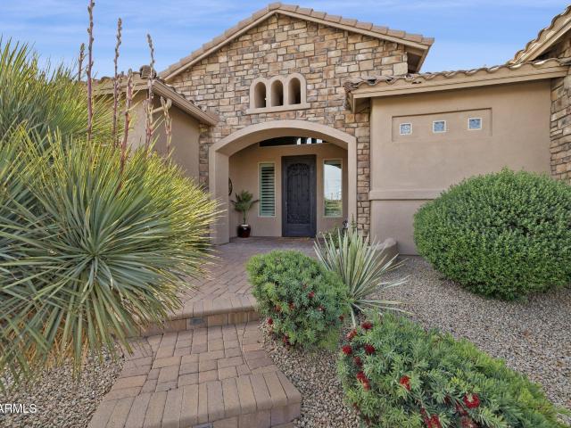 5831 e sierra sunset trail