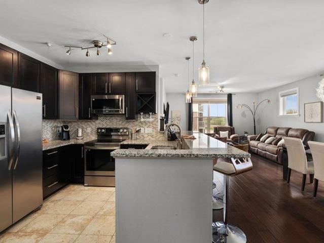5831 Lupine Ln Apt 202, Madison, WI 53718