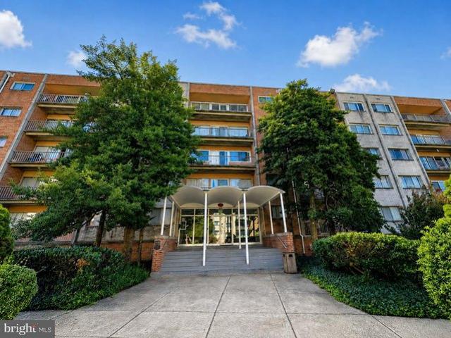 5831 Quantrell Ave Apt T2, Alexandria, VA 22312