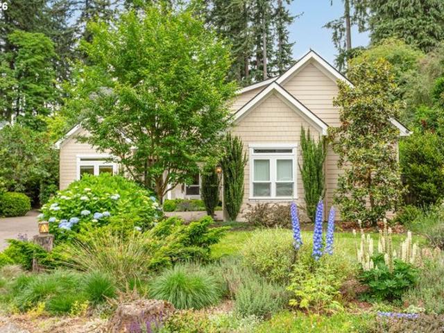 5831 SW Seville Ave, Lake Oswego, OR 97035