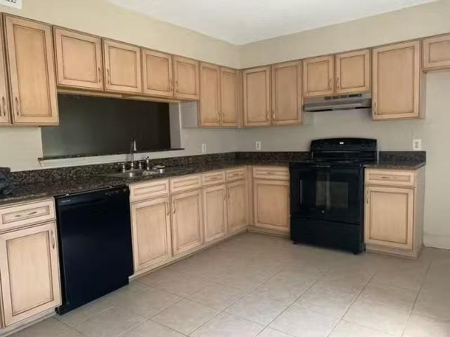 58321697 127 Kingspoint Blvd
