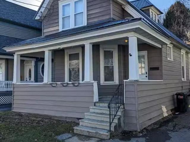 58333593 310 Charles Ave