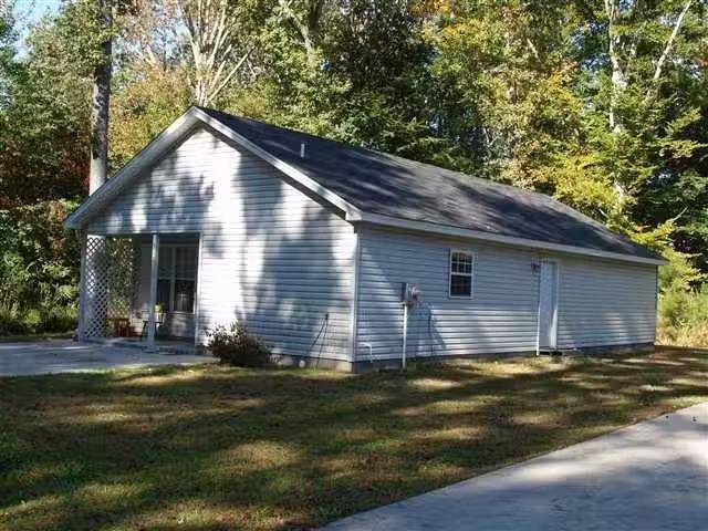 58333688 312 Pinewood Ave