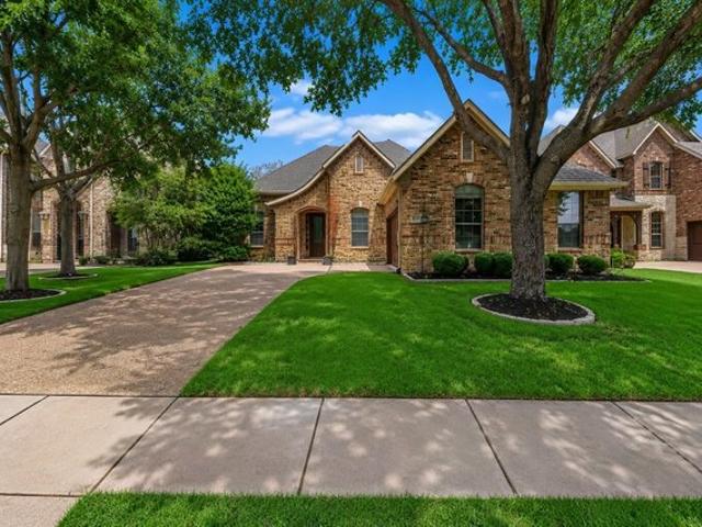 5833 Crescent Ln, Colleyville, TX 76034