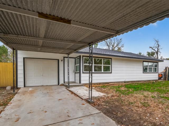 5833 Southlea St, Houston, TX 77033 | MLS #80103