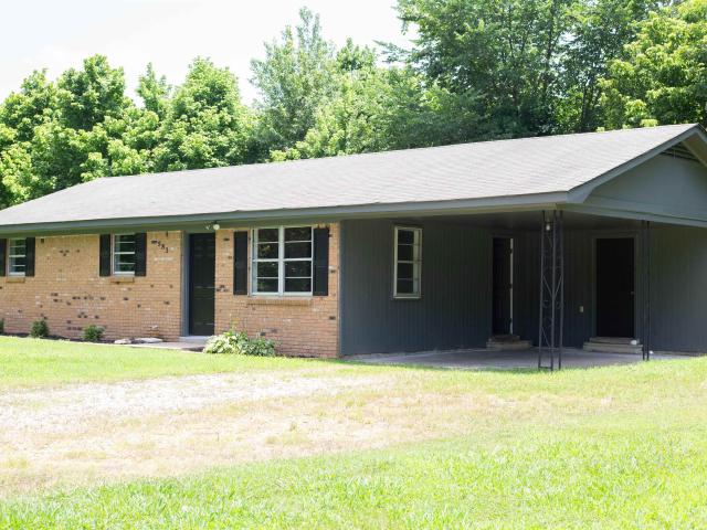 583 armstrong rd