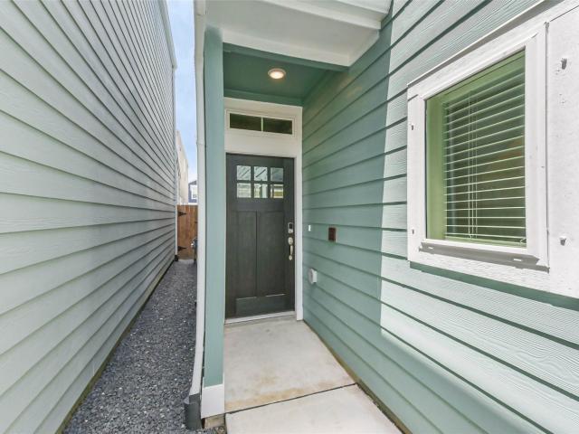 583 Avisa Drive