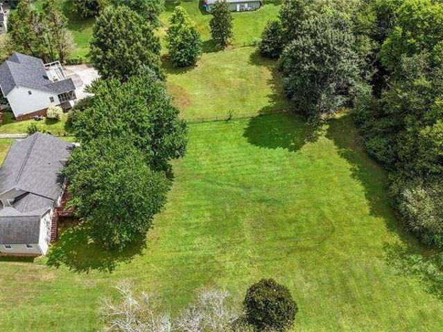 583 Avondale Drive