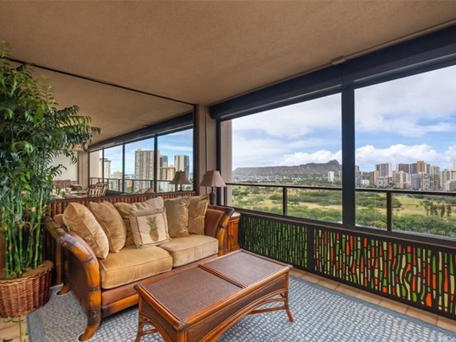 583 Kamoku St Unit DH2303, Honolulu, HI 96826