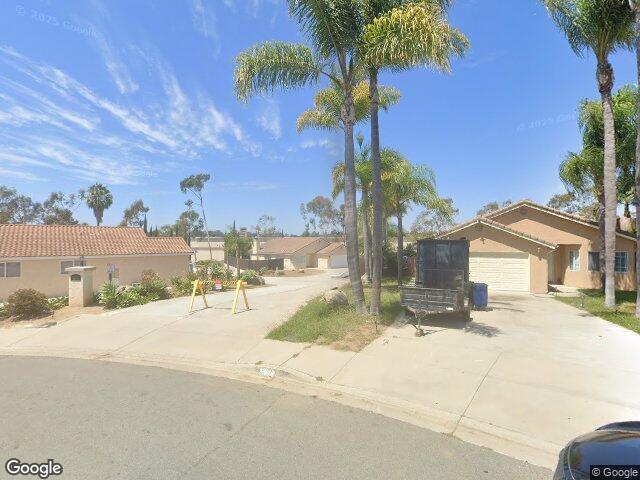 583 Hildale Cir, Vista, CA 92083