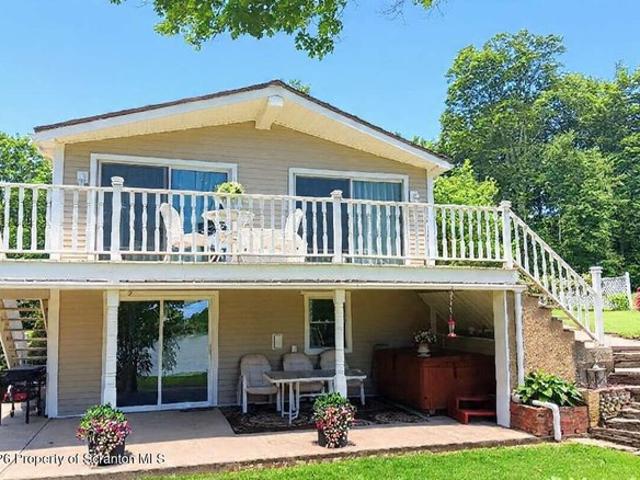583 Lakeview Dr, Springville, PA 18844