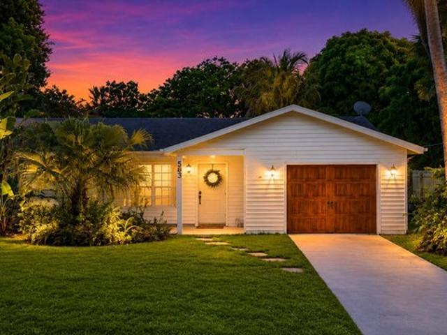 583 NW 12th Ter, Boca Raton, FL 33486