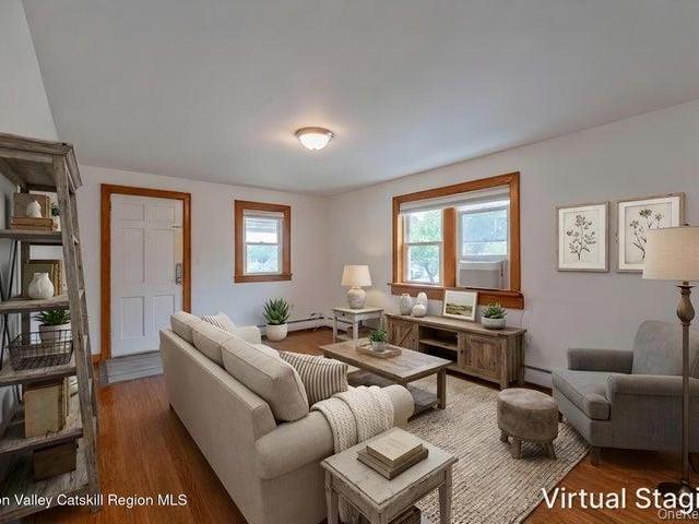 583 Savoy Street