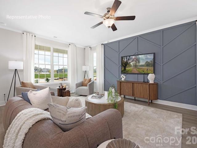 583 W Park Avenue # TWNH C