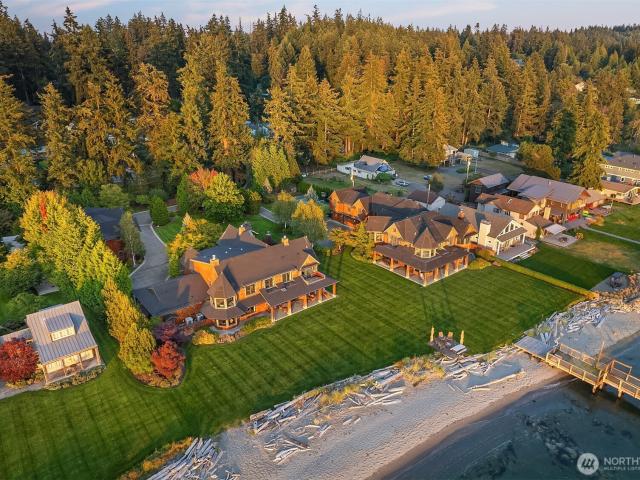 5844 Mutiny Bay Road