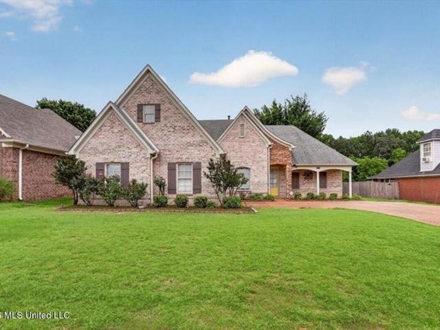 5844 Stonewall Dr, Olive Branch, MS 38654