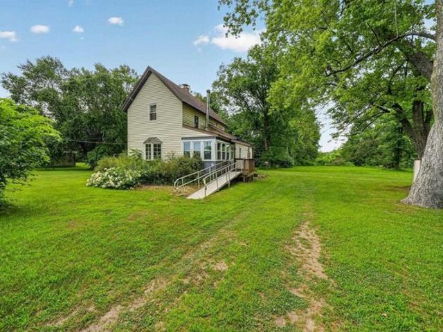 58455 Crumstown Hwy, South Bend, IN 46619
