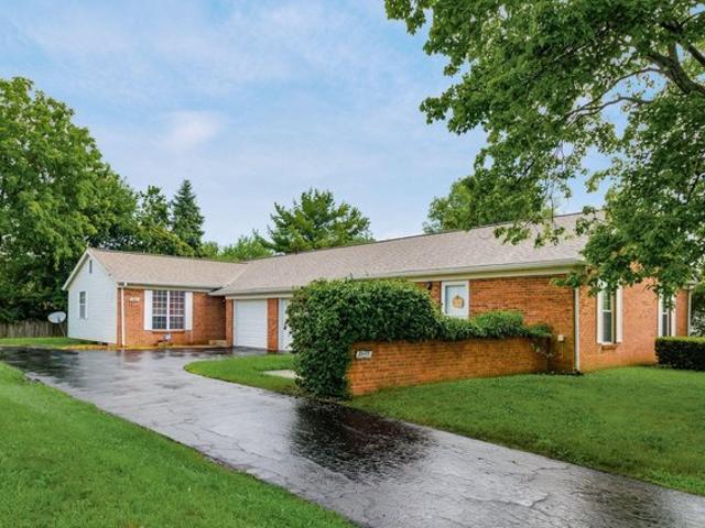 5845 5 Forest Hills Blvd, Columbus, OH 43231