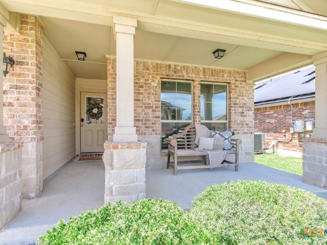 5846 Huntington Drive