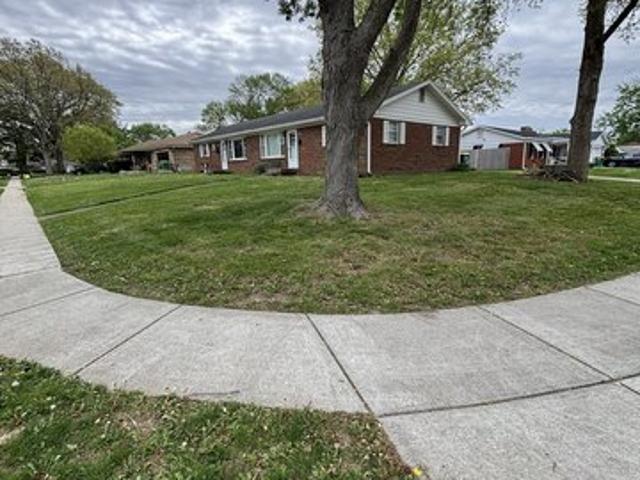 5847 5 Buick Dr, Speedway, IN 46224