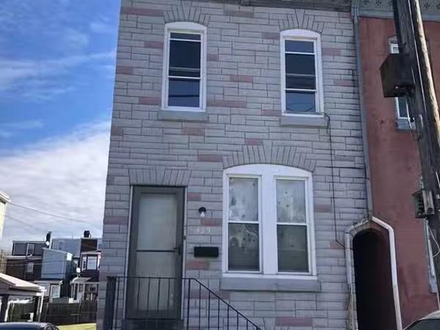 58485544 525 S 18th St