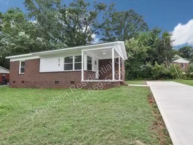 58489342 619 Dewolfe St