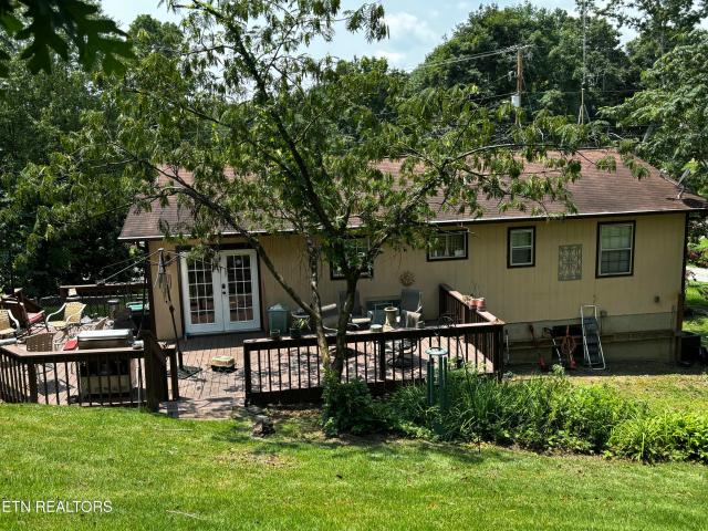 5848 Outer Drive